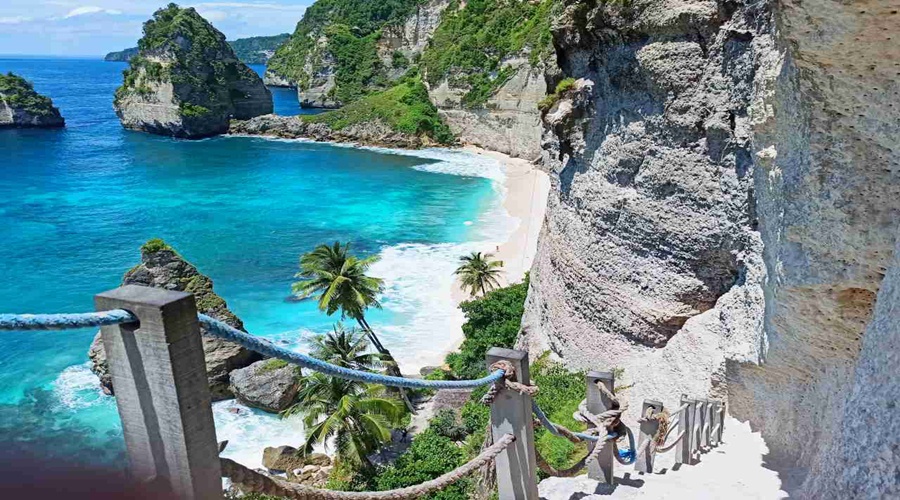 Diamond Beach Nusa Penida - Inclusive Bali Tour